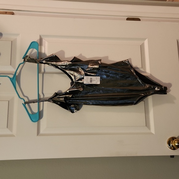 Fashion Nova | Tops | Nwt Shimmery Y2k Bodysuit | Poshmark